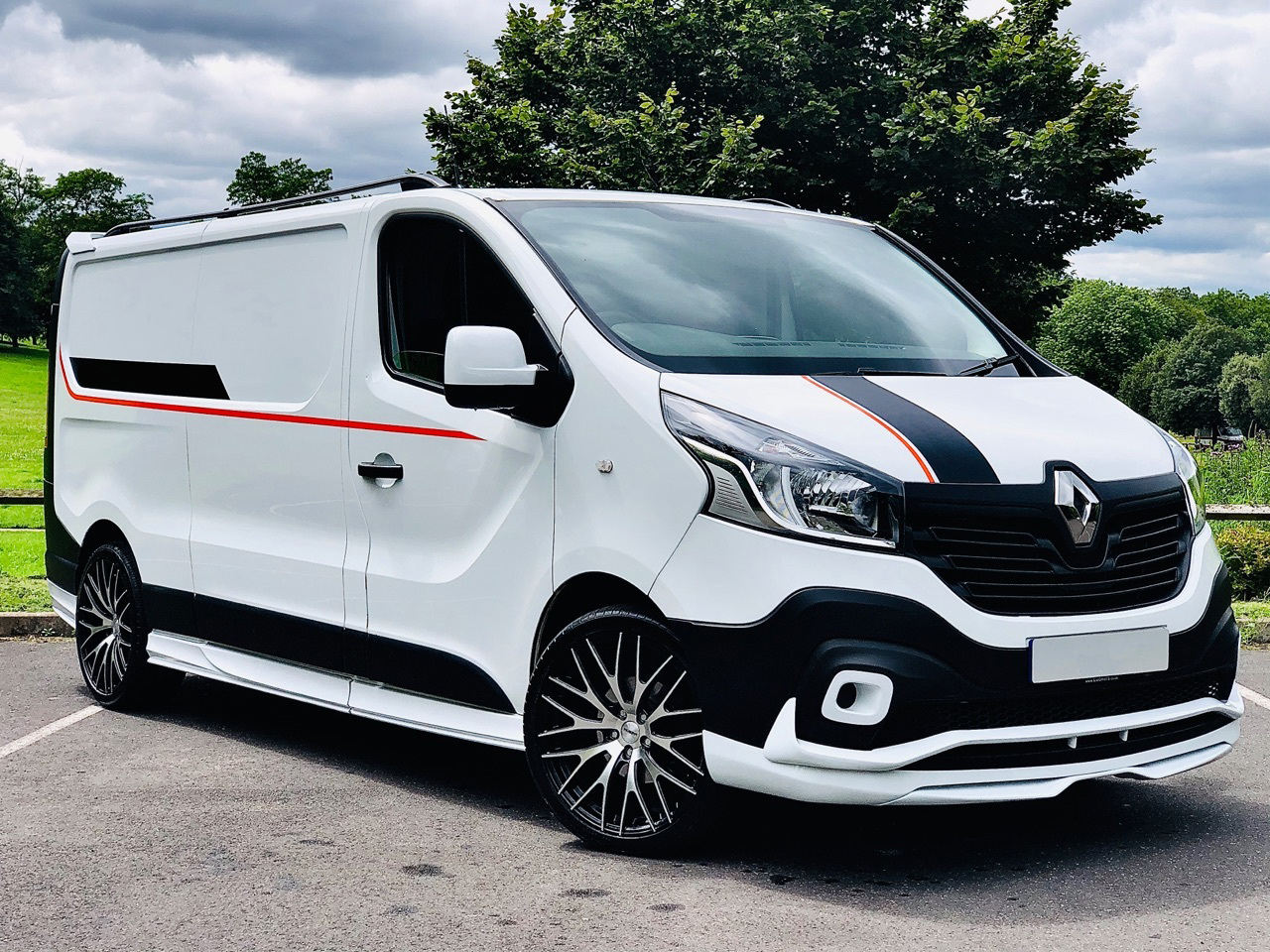 Renault Trafic | Front Lip, Grille Bracket and Light Holders - Xclusive ...